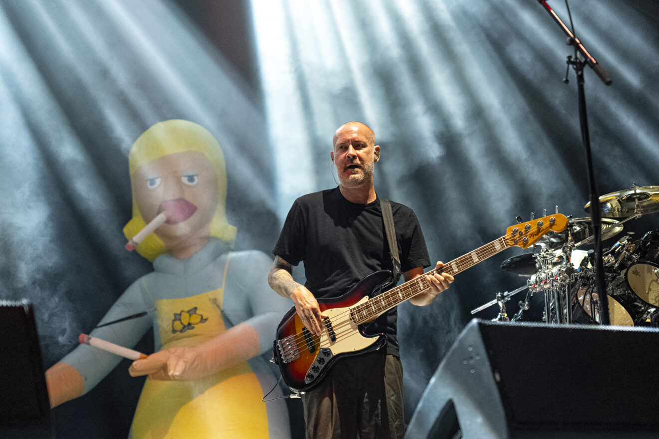 Limp Bizkit bassist Sam Rivers dies at 48 | Local OC News